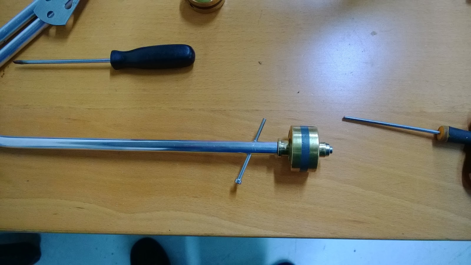 DIY 12" tonearm : building a DIY tonearm